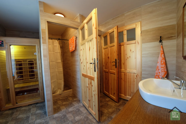 Photo Gallery | Stovka Božanov