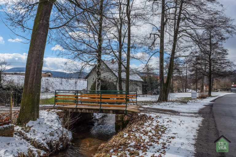 Photo Gallery | Stovka Božanov